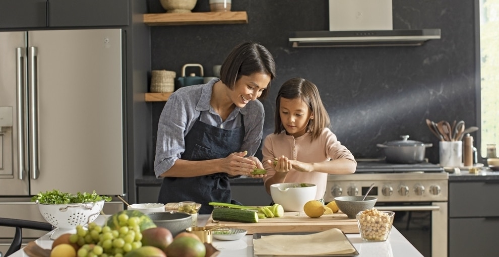 Reducing Food Waste Reducing Food Waste